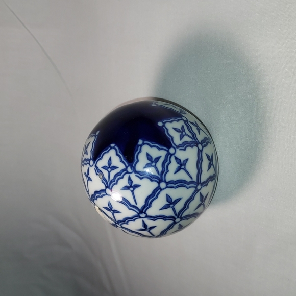 Vintage Delft Orb Ball | Accents | Vintage Delft Decorative Orb Ball ...